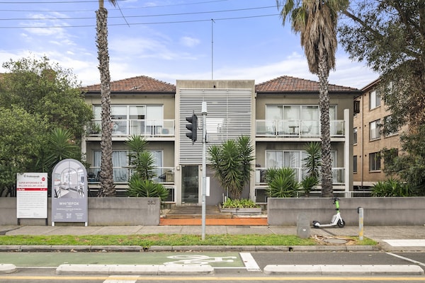 66c432b32c02a - Melbourne