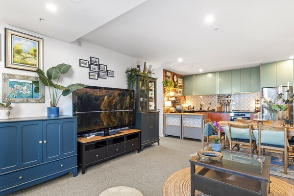 Chic 2-bed Apartment With Balcony In Southbank - Melbourne