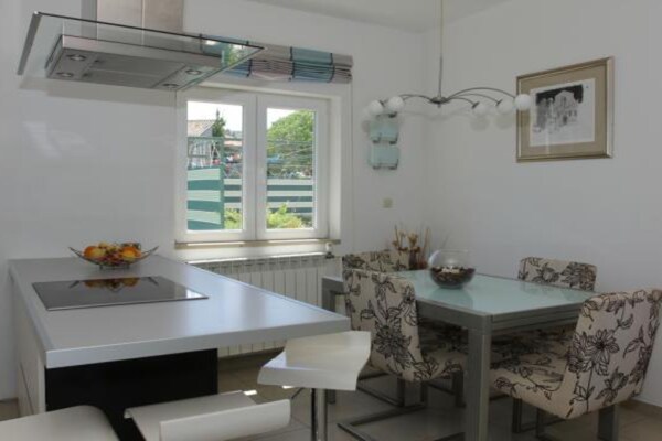 Three Bedroom Apartment A4+2 - Supetar