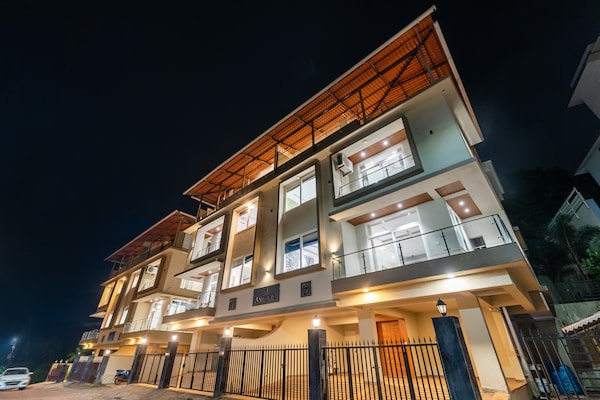 Infinity 5bhk Villa  Pool  Baga  Dancenter - Goa