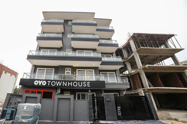 Townhouse Sector 46 Gurgaon Near Appu Ghar - Rajasthan