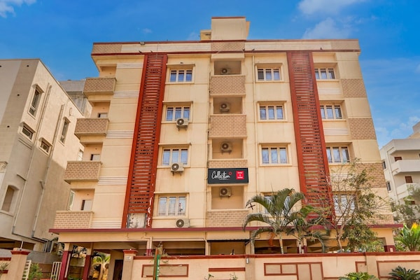 Super Collection O Q Suites Madhapur - Hyderabad
