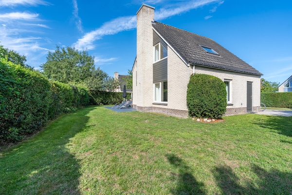 Kamperfoelie 85 - De Koog