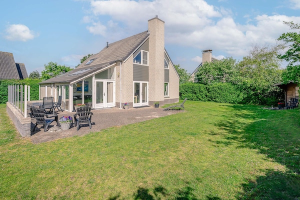 Kamperfoelie 83 - Texel