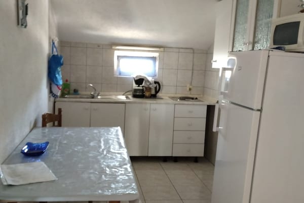 Vesna Panoramic Apartments - Two Bedroom Apartment With Sea View And Balcony (Marisa) - Supetar