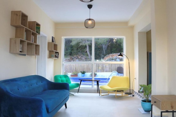 House Leta Cozy Hideaway With Pool - Four Bedroom Holiday Home With Pool - Vis