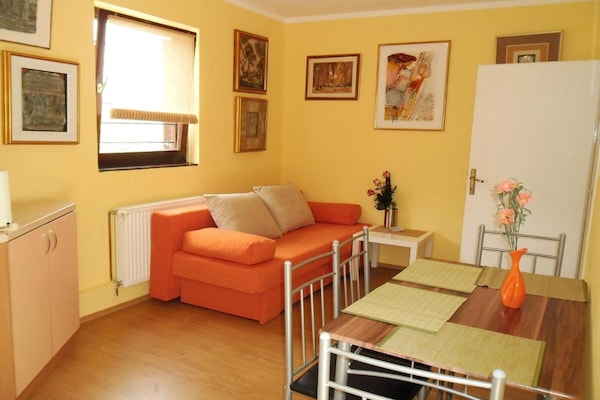 Charming Apartments Kestenovi Dvori - One Bedroom Apartment (A3) - Lovran