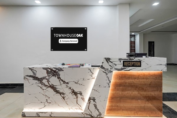 Townhouse Oak Char Dham Vrindavan - Vrindavan