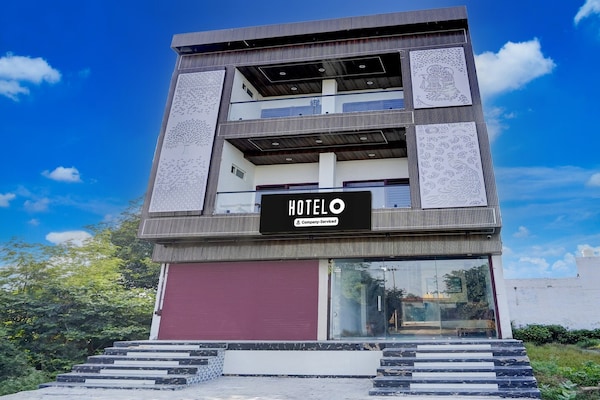 Hotel O Mathura-bharatpur Crossway Formerly Tulsi Heritage - Mathura