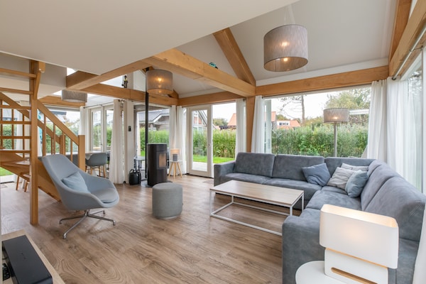 Zonnedorp 17 Zeewinde Renesse: Comfortable Holiday Home Near The Beach - Renesse