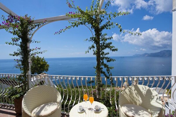 Maison à Praiano - アマルフィ海岸