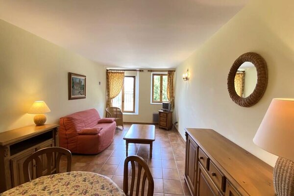 04b5 : Beau Studio Dans Un Mas Proven&ccedil;al - Piscine - Valensole