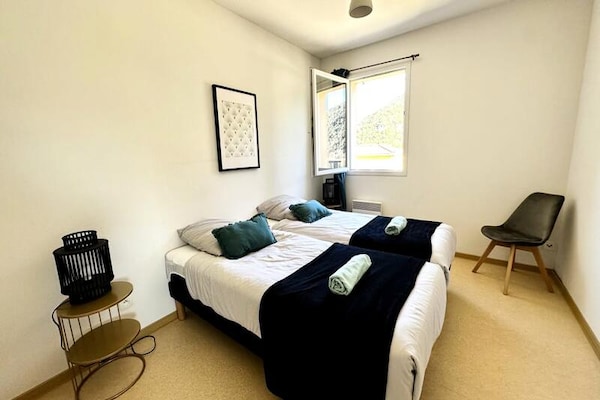 Résidence Les Na&iuml;ades E21 - 2 Chambres Pour 5 Personnes ! - Avène