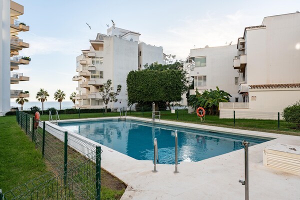 Ct 350 - Faro's Marbella Beachapartment For 2 - Perfect Beachconection - Costa del Sol