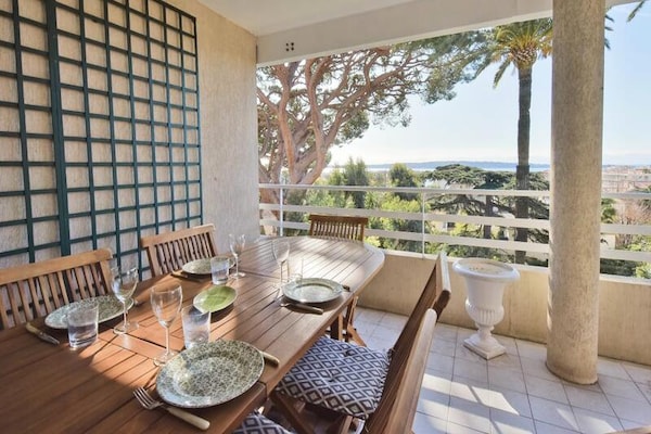 Résidence 3 Pi&egrave;ces En R&eacute;sidence Avec Piscine Et Vue Mer - Cannes