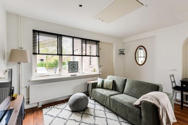 Luxury Garden View Apartment - Zandvoort