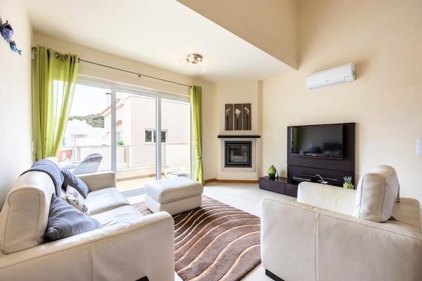 Burgau Beach House - Luz