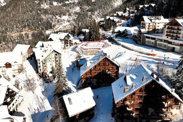 Résidence Oz En Oisans**** - Chalet Des Neiges - Vaujany