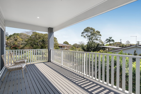 Family-friendly House With Courtyard Retreat - Virginia