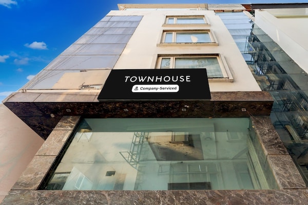 Townhouse Oak New Delhi Central Railway Junction Formerly Uppal International - New Delhi