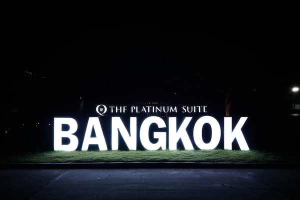 Superior Double Escape  Elegant Comfort & Ease - Bangkok