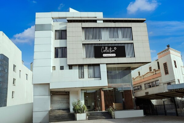 Collection O Motipura Bus Terminal Formerly Hotel Navjivan - Himatnagar