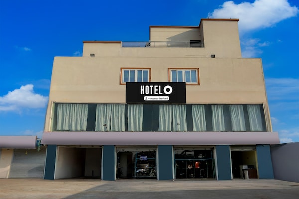 Hotel O Ravi Talkies Bypass Formerly Anand Palace - Bhubaneswar