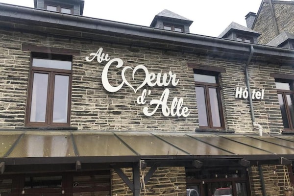 Au Coeur D'alle - Double Room With Large Double Bed - Bouillon