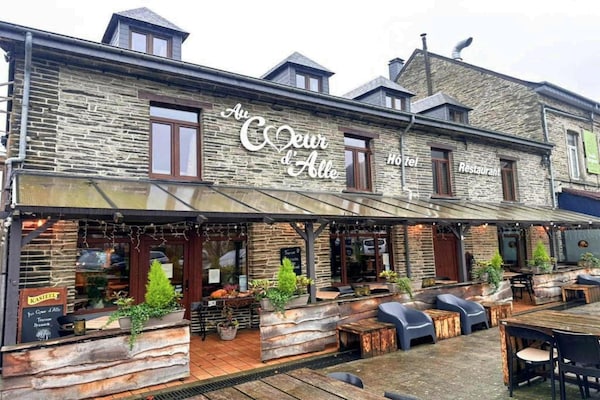 Au Coeur D'alle - Double Room With Large Double Bed - Province de Namur