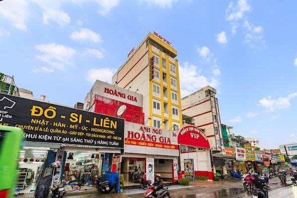 Stylish Superior Double Stay In Tan Phu - Ho Chi Minh City