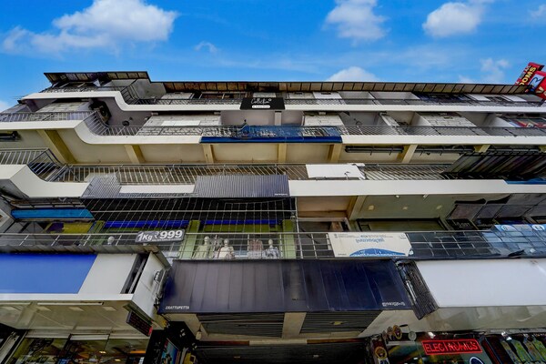 Collection O Erattupetta Formerly City Residency - Kanjirappally