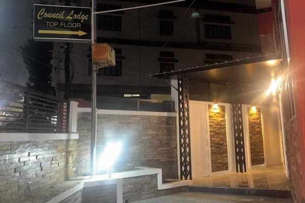 Palette Hotel And Resort Garikhana Shillong Formerly Council Lodge - Shillong