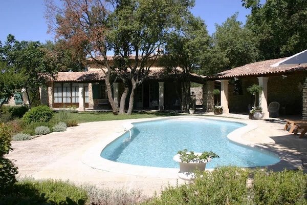 Maison Authentique Au Coeur Des Garrigues Luberon - Gordes