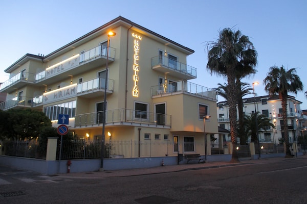 Residence Miriam - Apartment Two Bedrooms 4 Personen - Finale Ligure