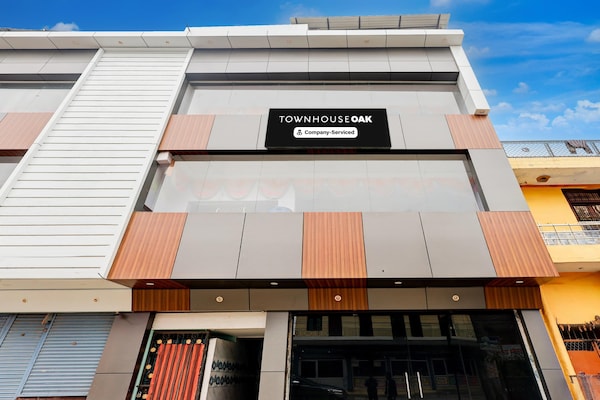 Townhouse Oak Barra South City Kanpur Formerly Royal Residency - Kanpur