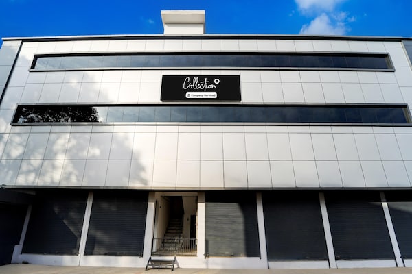 Collection O Rajagiri Hospital Aluva East - Kochi