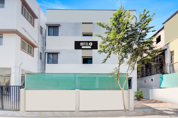 Hotel O Western Avenue Pune Formerly Happy Stay - Pune