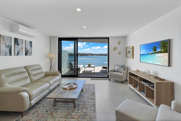 6930bd06a4144 - Batemans Bay