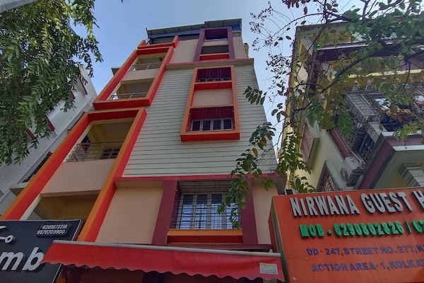 Collection O Upasana Park Newtown Formerly Hotel Nirwana - Kolkata