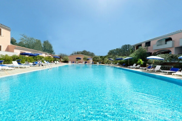 Residence Club Gli Ontani Apartment 2 Bedrooms - 6 Pax - Type A R6a - Sardaigne