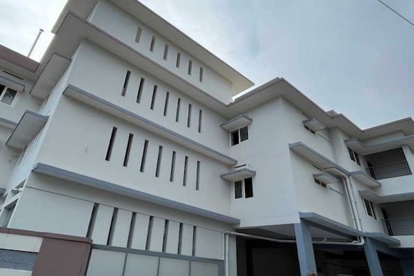 Collection O Kallai Railway Junction - Kozhikode