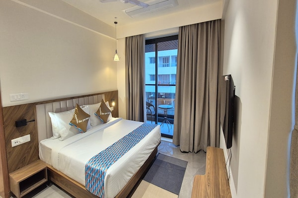 Palette Hotel And Residences By Checkin - Pune