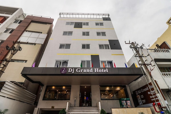 Townhouse Dj Grand - Tirupati