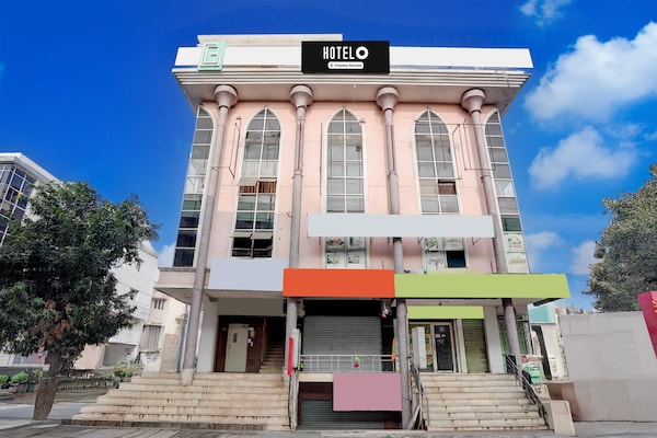 Hotel O Benz Circle Vijaywada Formerly Akshaya Pride - Vijayawada