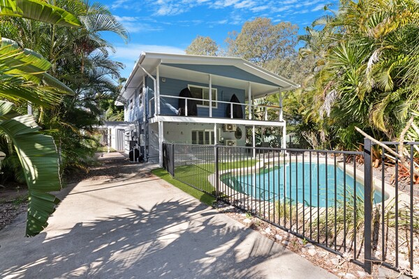 695468ff34051 - Hervey Bay