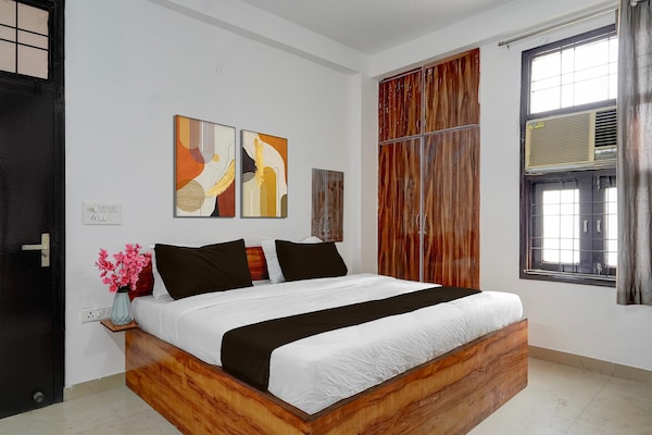 Hotel O Sector 23 Udyog Vihar - Gurugram