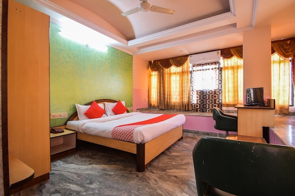 Hotel O Karni Mata Mandir Udaipur Formelry Pax Inn - Udaipur