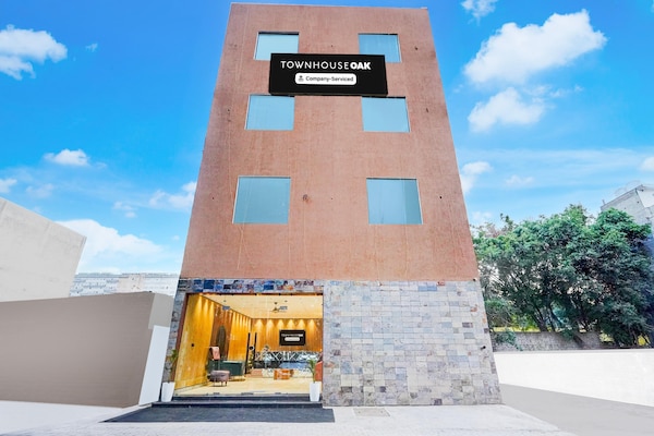 Townhouse Chandigarh Ambala Expressway Gazipur Formerly Troy Resorts And Wellness - Zirakpur