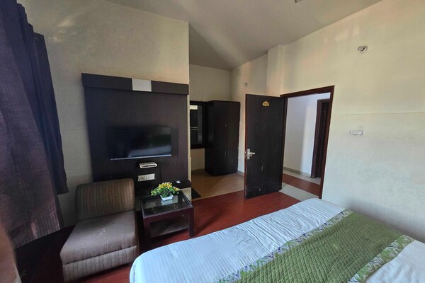 Collection O Amritsar District Court Formerly Lotus Bloom - Amritsar