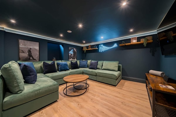 Bs8 Bruton Pl 2 - Bristol